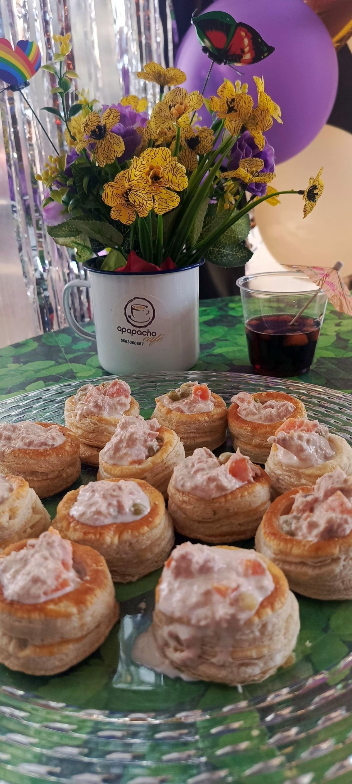 APAPACHO CAFÉ – Revista Victoria Íconos de Éxito